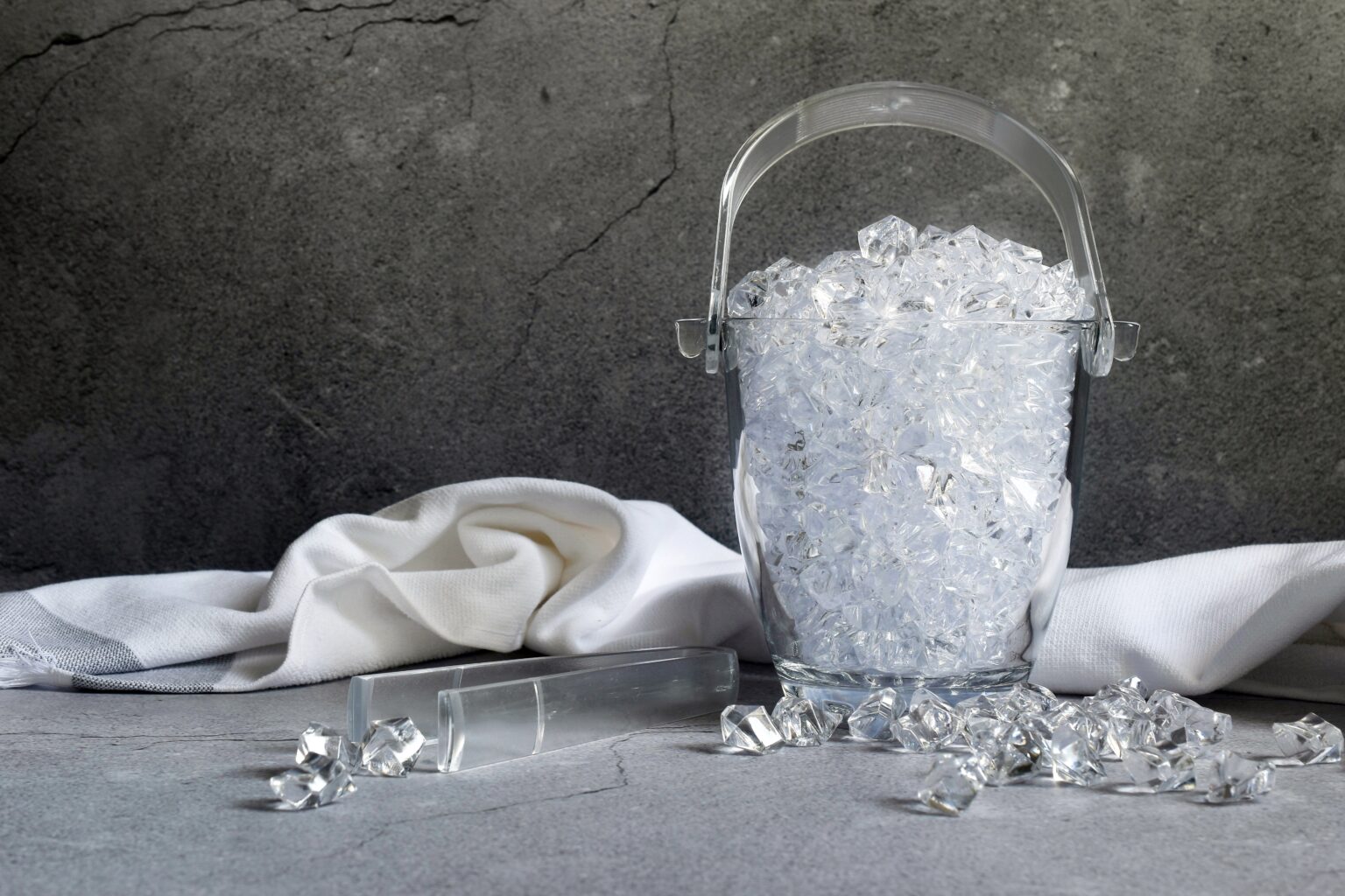 10 Types of Ice, 10 Ways to Cool Down - Chef's Deal